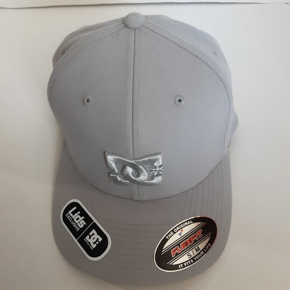 DC | Accessories | Dc Shoes Cap Star Tx Flexfit Hat New | Poshmark